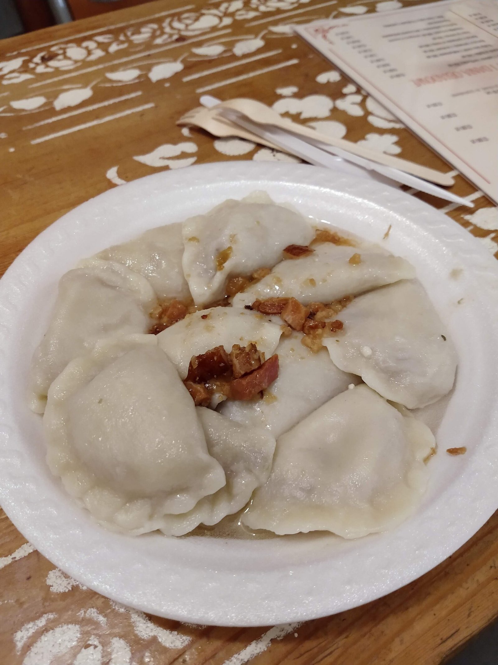 Dicas para comer pierogi em Cracóvia | Receita de Viagem